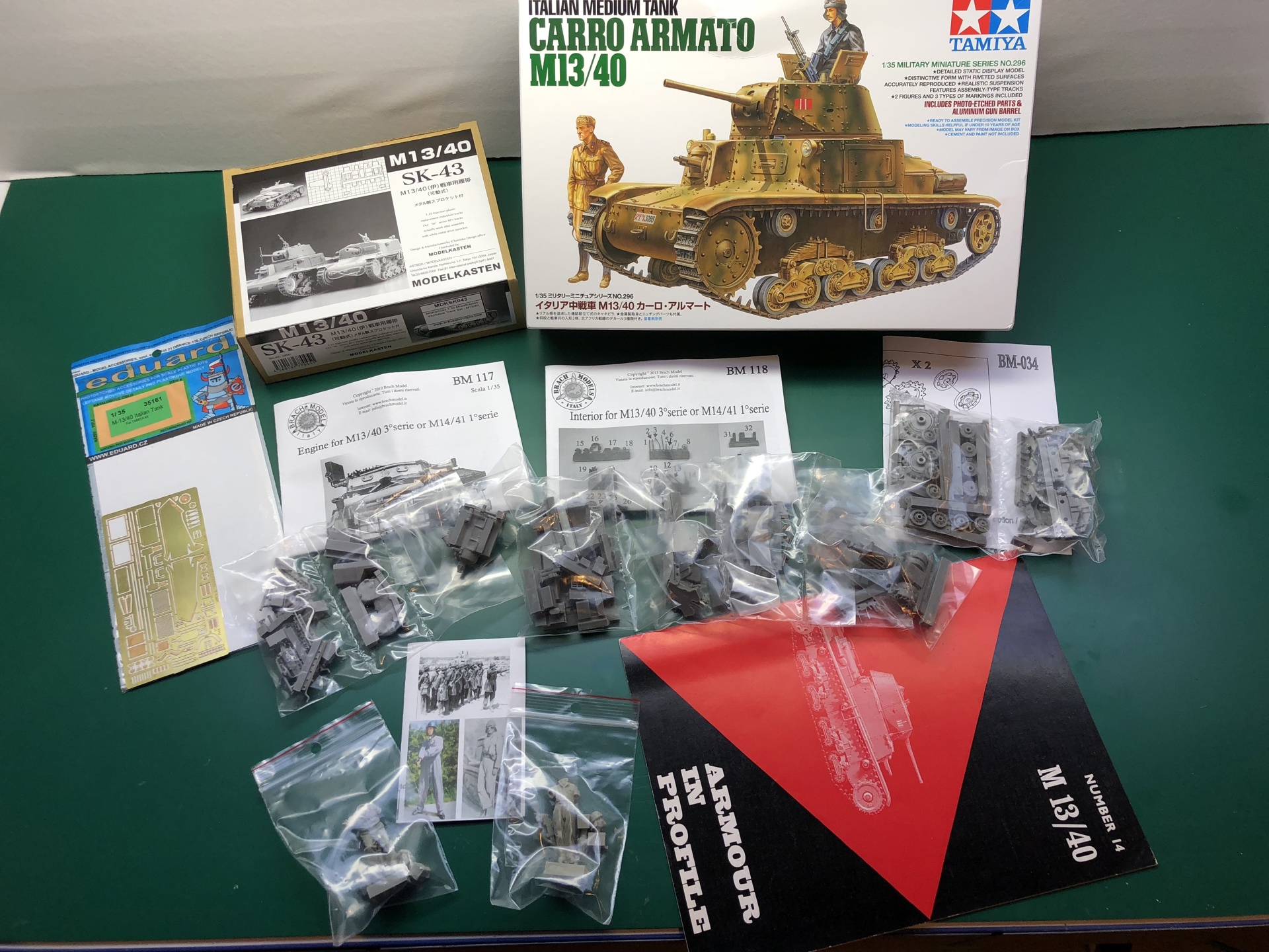 Fiat Ansaldo Carro Armato M13/40 - HYPERMEDIOCRITY