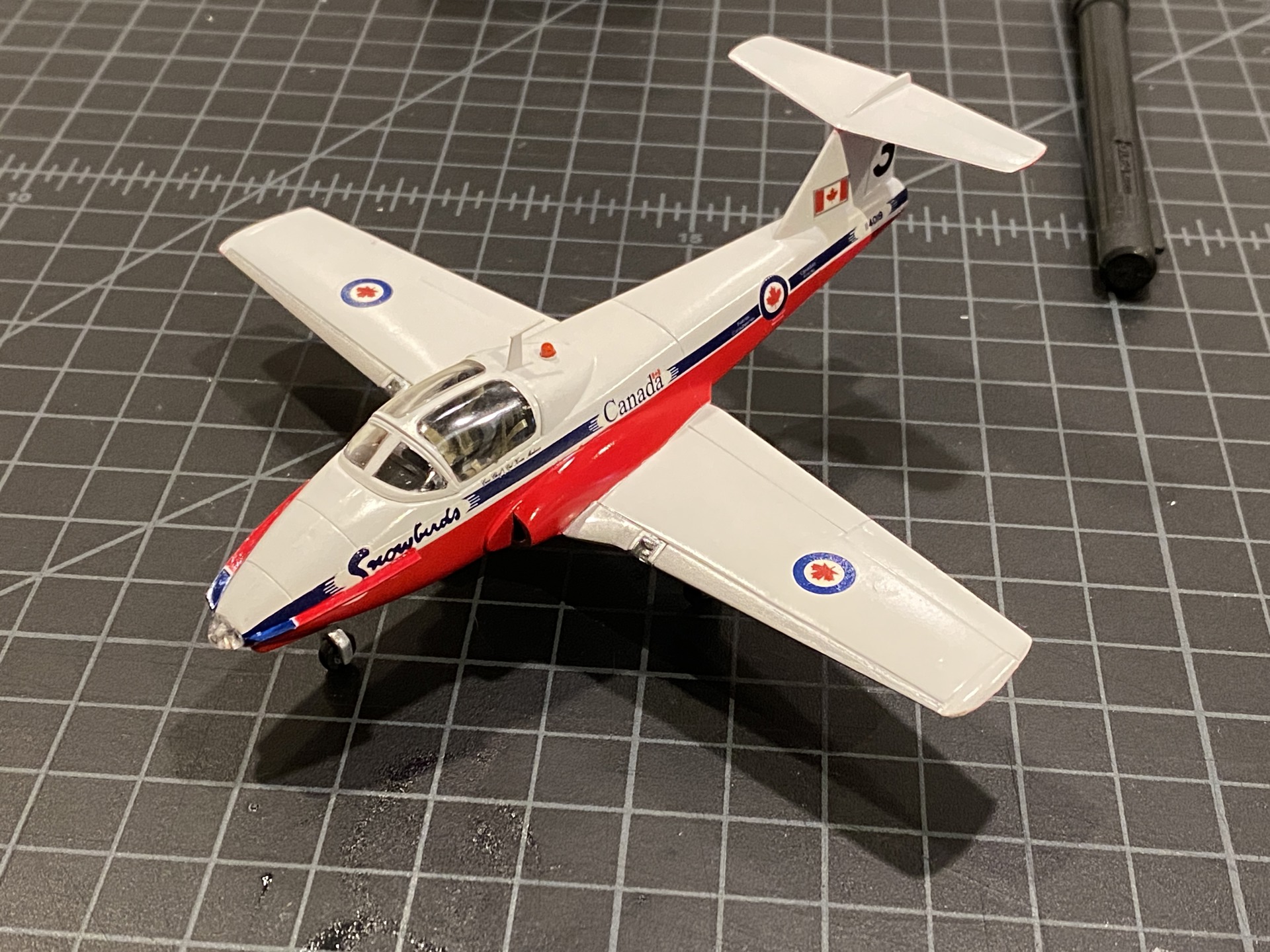 Canadair CT114 Tutor - HYPERMEDIOCRITY