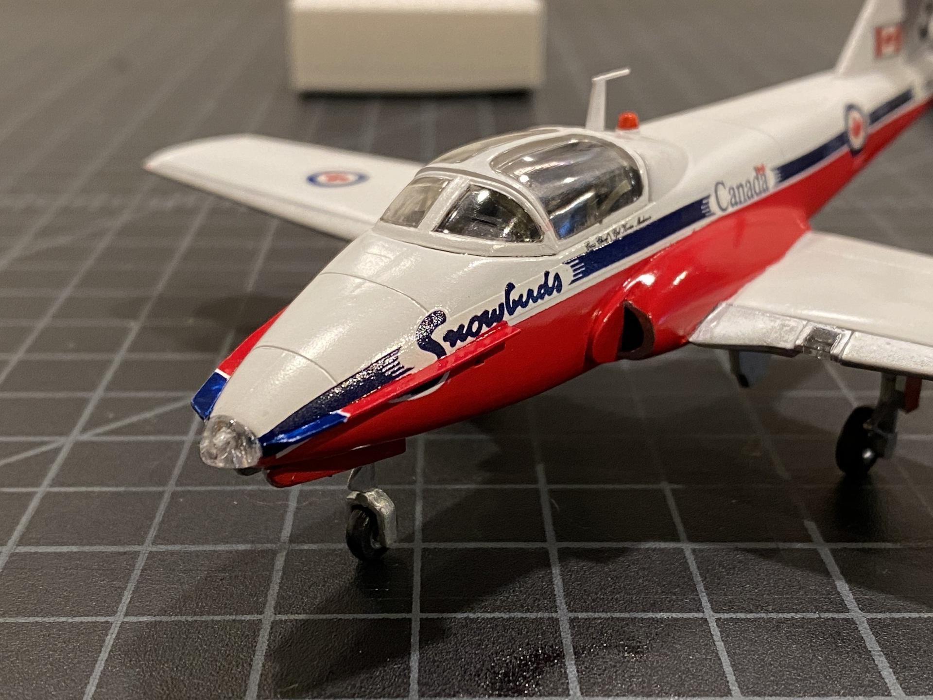Canadair CT114 Tutor - HYPERMEDIOCRITY
